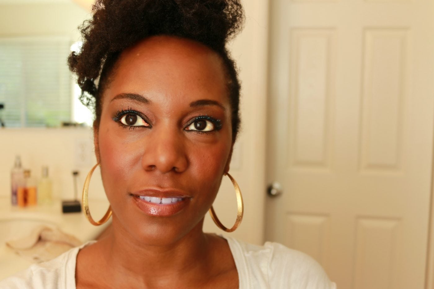 Full-Feature Make-up Tutorial: Secrets to Smooth and Poreless-Looking ...